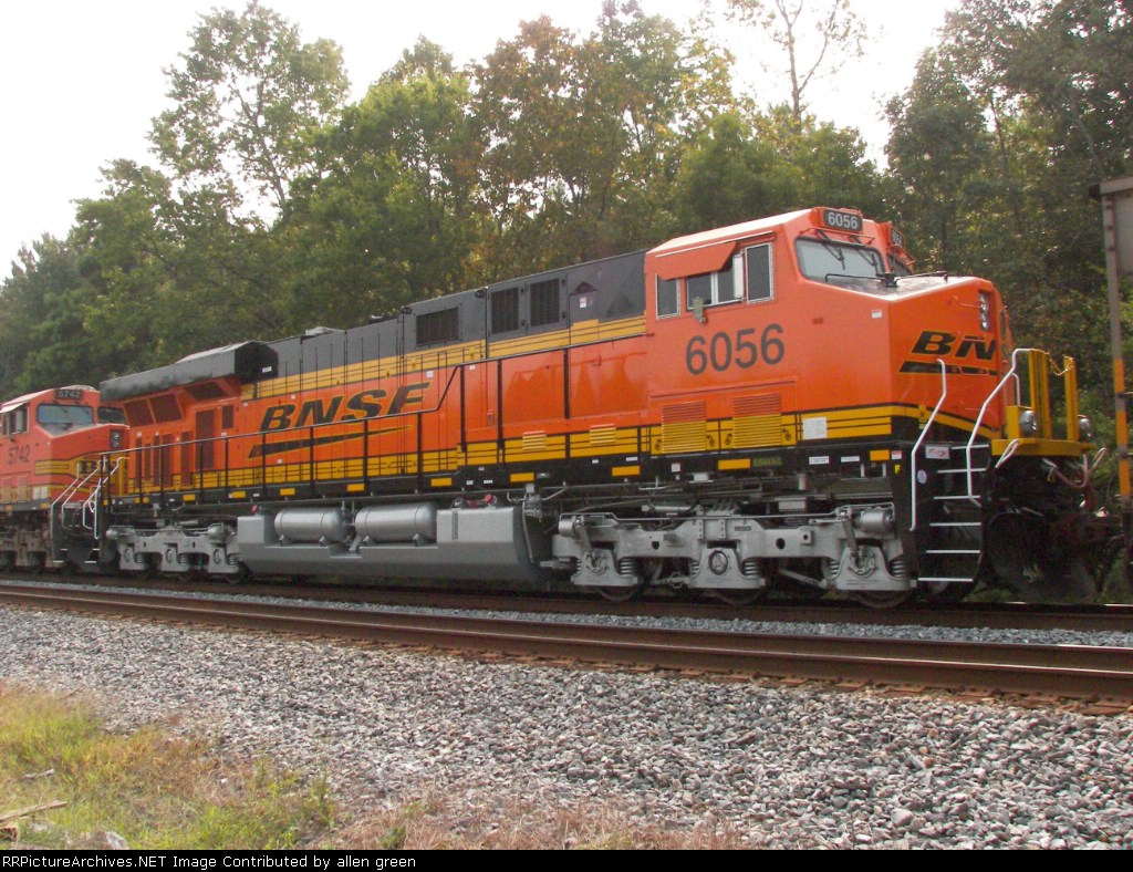 BNSF 6056
